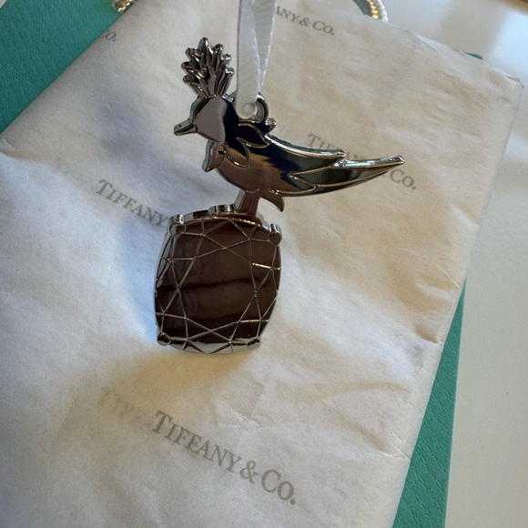Tiffany & Co. | Jewelry | Tiffany Co Bird On A Rock Ornamentcharm 224 ...